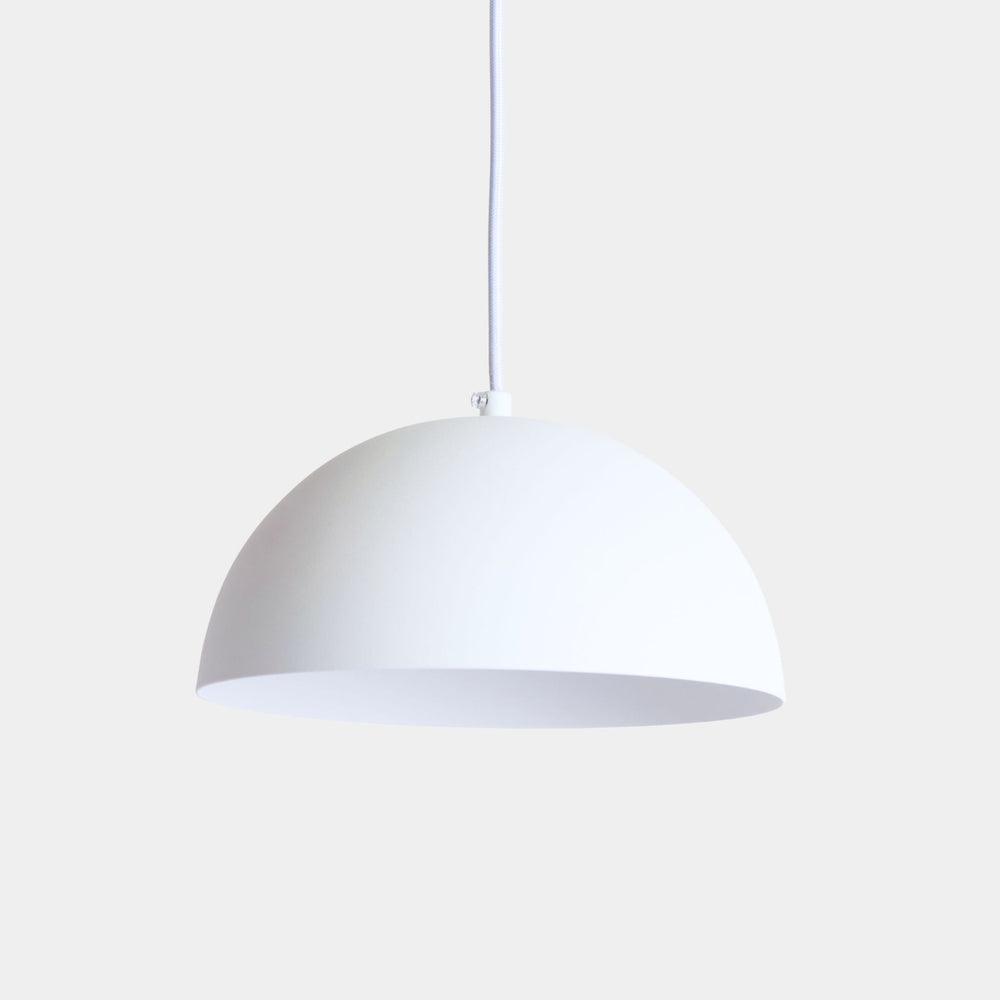 Luminaire suspendu en dôme 9" - Blanc mat | L'Entrepôt de la Réno